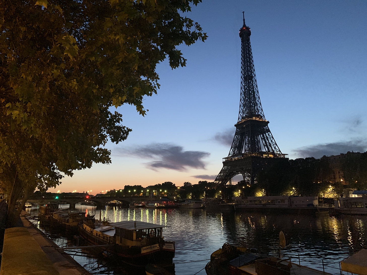Paris before Tourists - early mornings in Paris