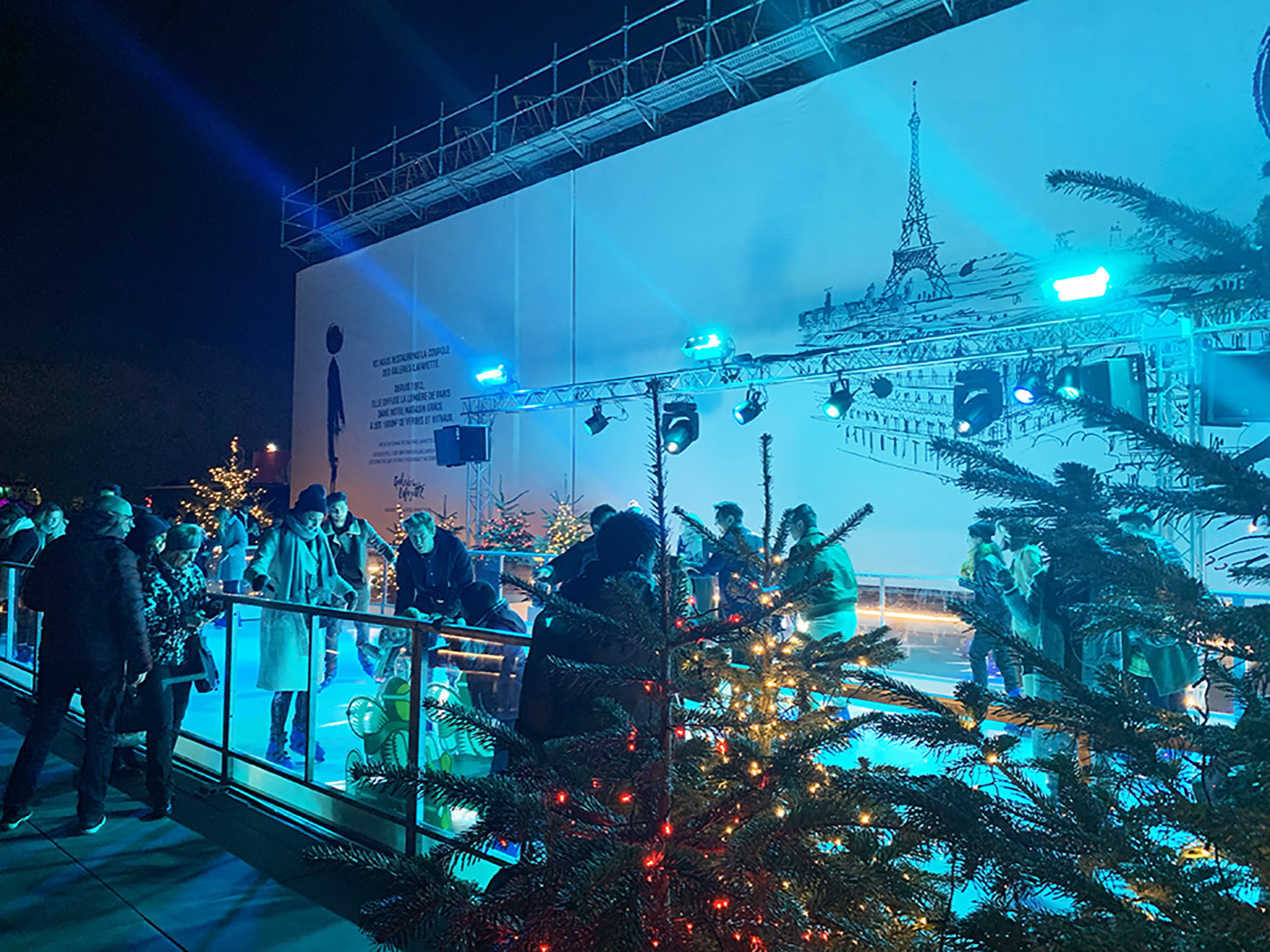 Christmas in Paris – What to Do & See